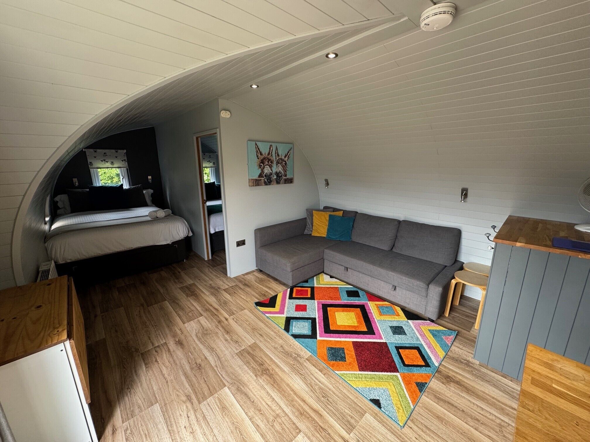 Cardamon Pod Self-catering Glamping In Suffolk - Ipswich