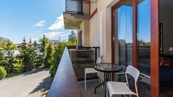 Apartamento Comfort, varanda | Terraço/pátio interior