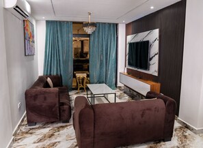 Apartamento Deluxe, varanda, Vista para a cidade | Ferro/tábua de engomar