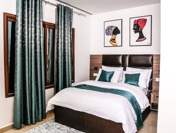 Apartamento Deluxe, varanda, Vista para a cidade | Ferro/tábua de engomar