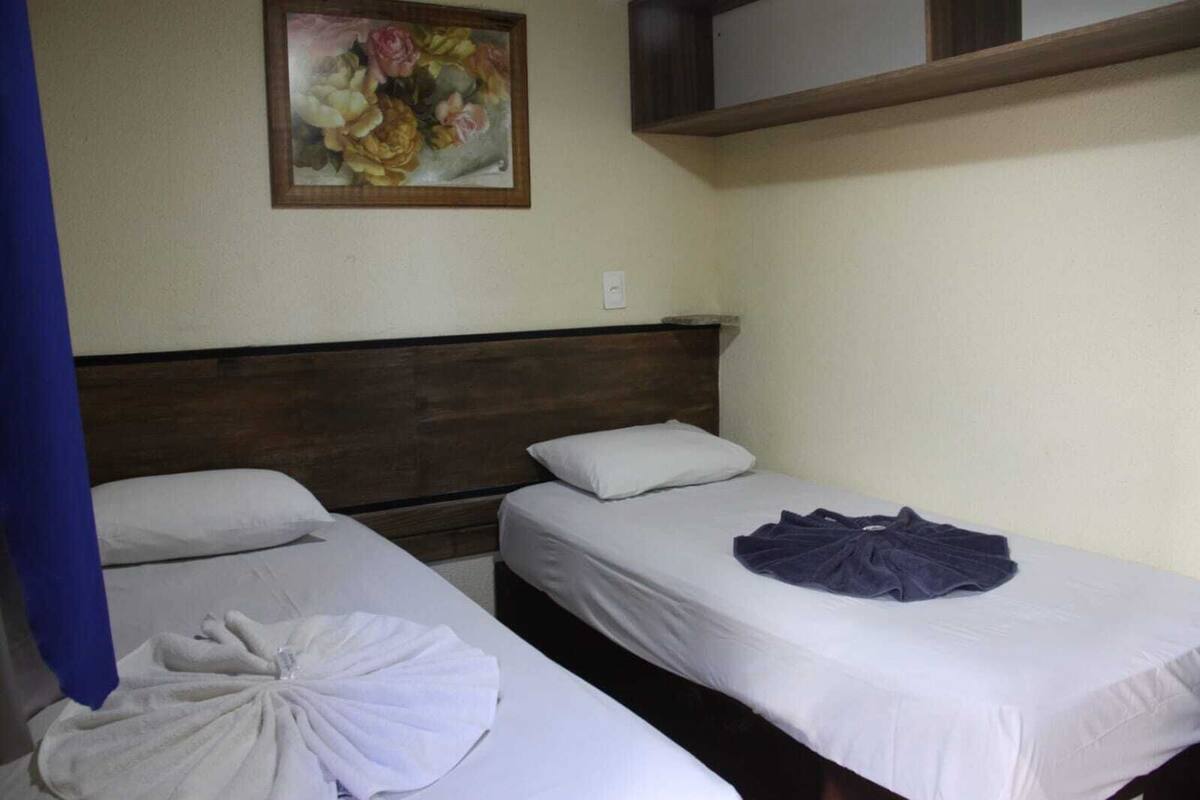 Casa Familiar, no edifício anexo | Wi-fi grátis, roupa de cama fornecida