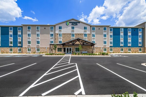 Woodspring Suites Charlotte - Arrowood - Belmont, NC