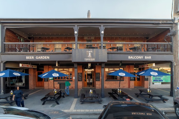 Terminus Hotel Yarrawonga - Yarrawonga