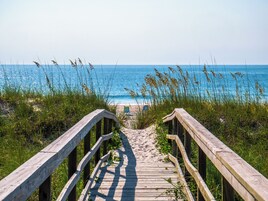 Condo (2 Bedrooms) | Comodidades da propriedade