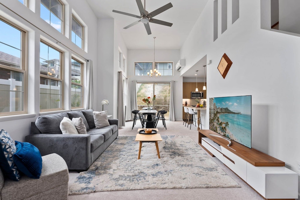 @Marbella Lane - Elegant 3br W/ Marvelous Views - 夏威夷