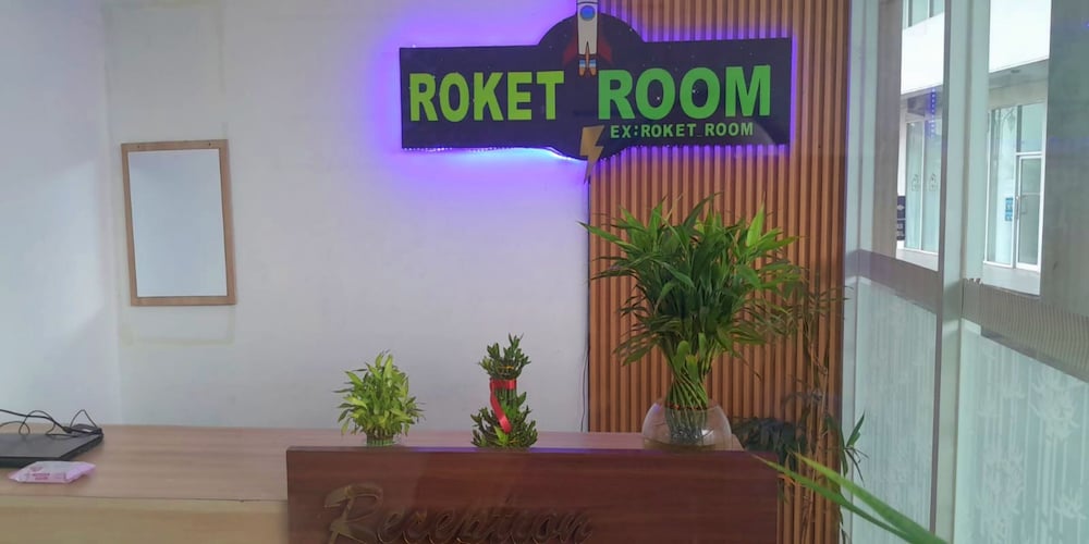 Roket Room Majestic By Reccoma - Jakarta