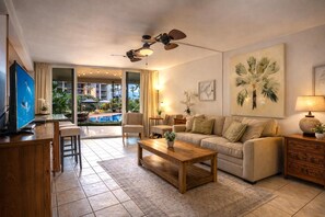 Apartamento em Condomínio Fechado (1 Bedroom) | Sala | Televisor 