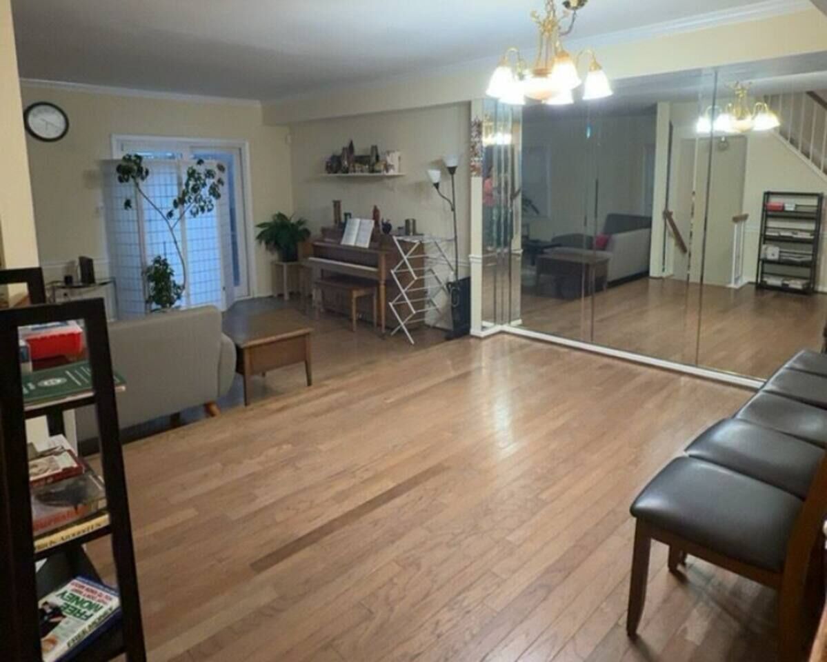 Townhouse With Free Parking - Occoquan, VA