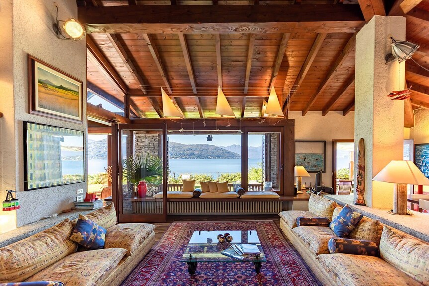 Villa à Ispra Avec 4 Chambres à Coucher, 8 Couchages - Stresa