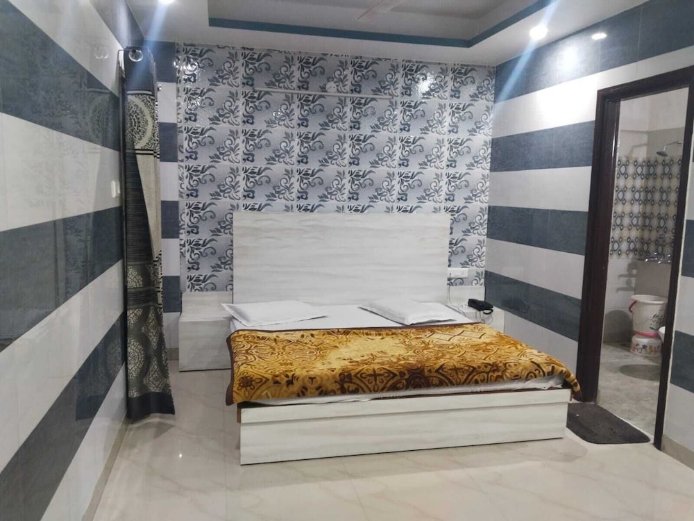 Hotel Shri Radha Niwas - Katra