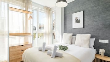 Cortinas blackout, quartos à prova de som, ferros/tábuas de passar roupa