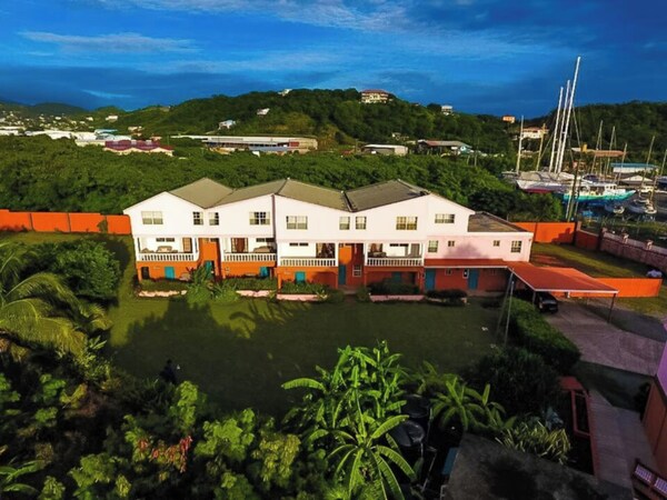 Cool Premier Suite 25 - Grenada