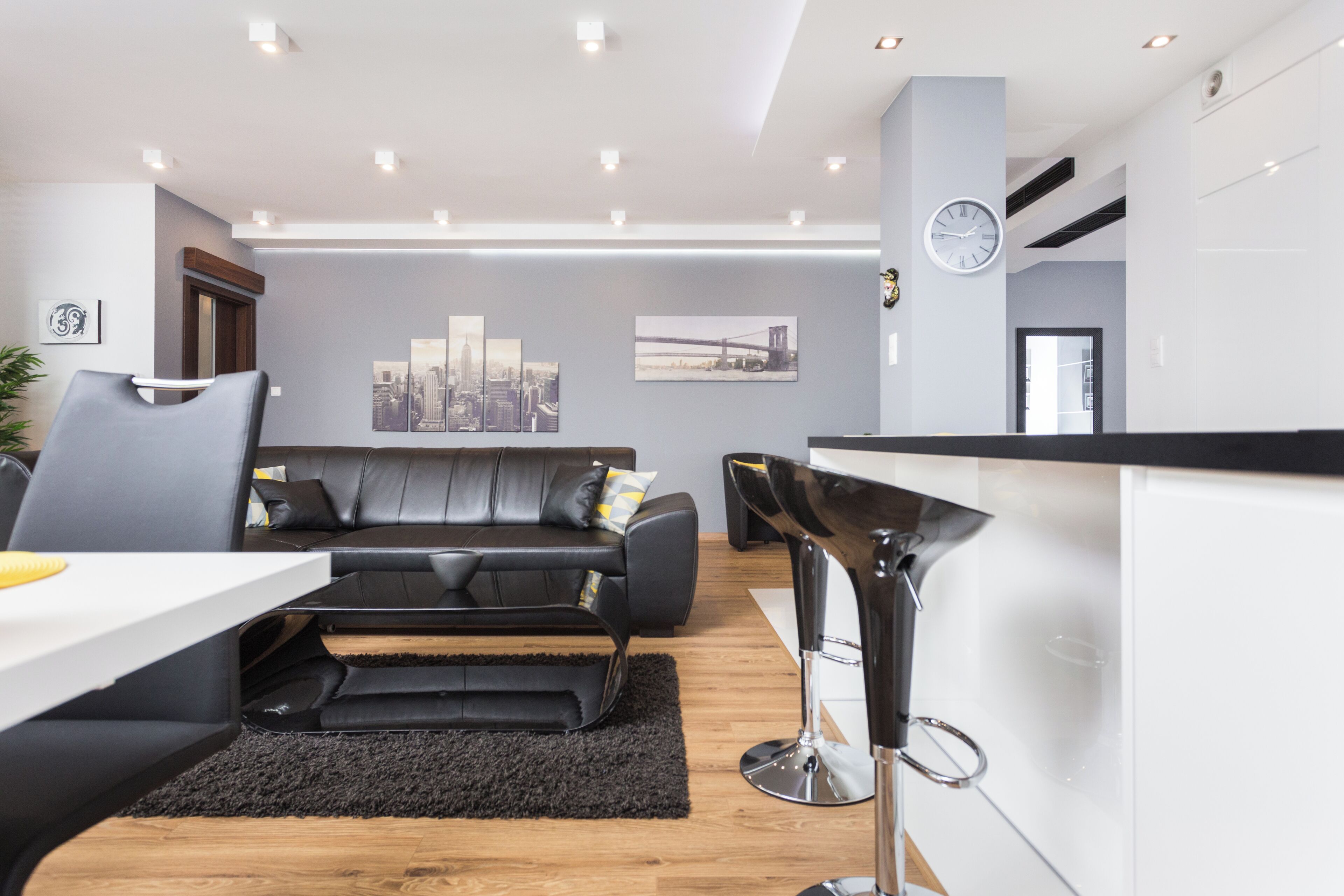 Huge One-bedroom With Bathtube And Balcony - Krakow