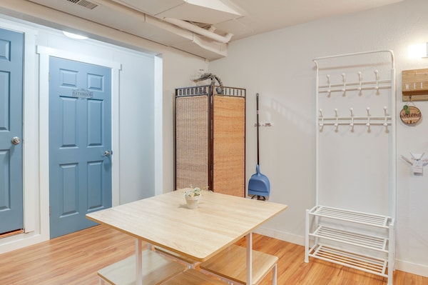 7 Mi To Dtwn: Family-friendly Abode In Seattle! - Seattle, WA