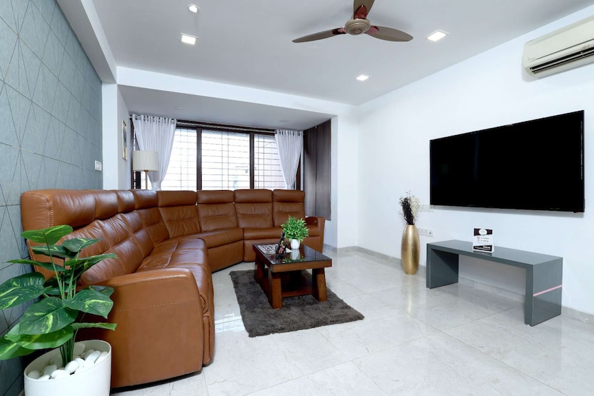 Entire 4 Bedroom Suite With Personal Chef - Mumbai