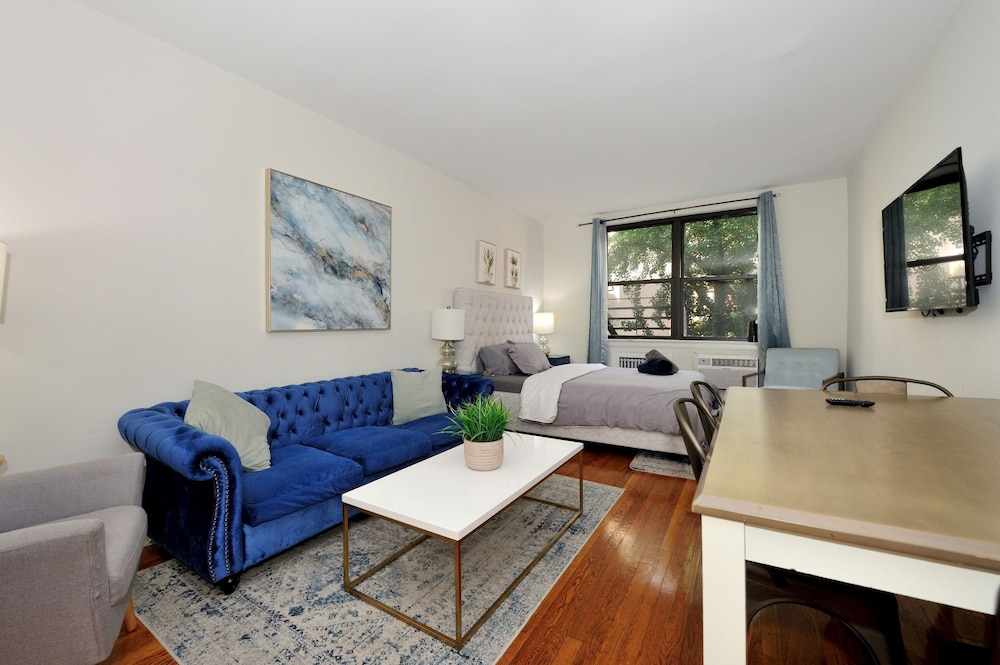 Charming Ues Studio Walk To Subway Central Park - New York