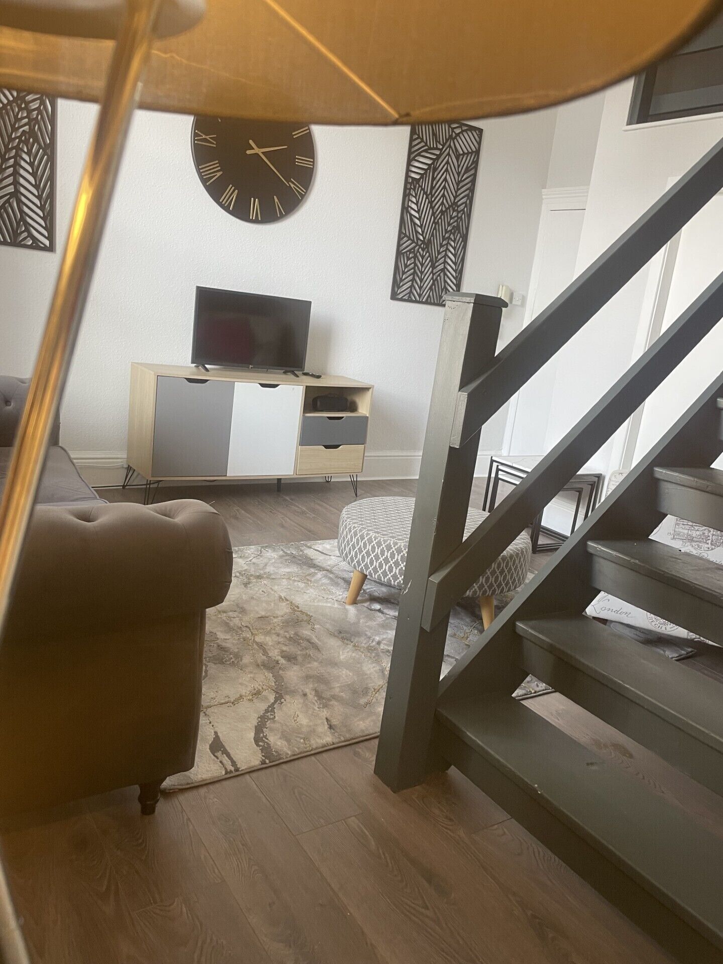 Apartment-apartment-eigenes Badezimmer-strassenblick-1 Mezzanine Bedroom - Ormskirk