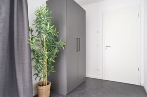 Apartamento Deluxe, 2 quartos | Wi-fi grátis, roupa de cama fornecida 