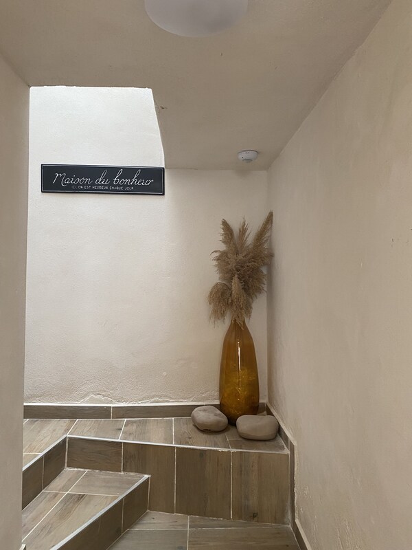 Obainsoleil - Bourg-Saint-Andéol