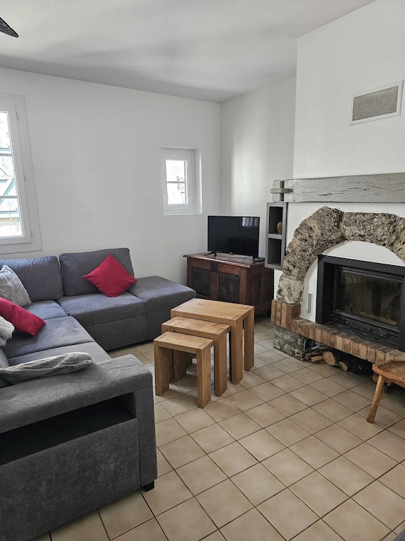 "La Maison Craman" In The Ossau Valley - Laruns