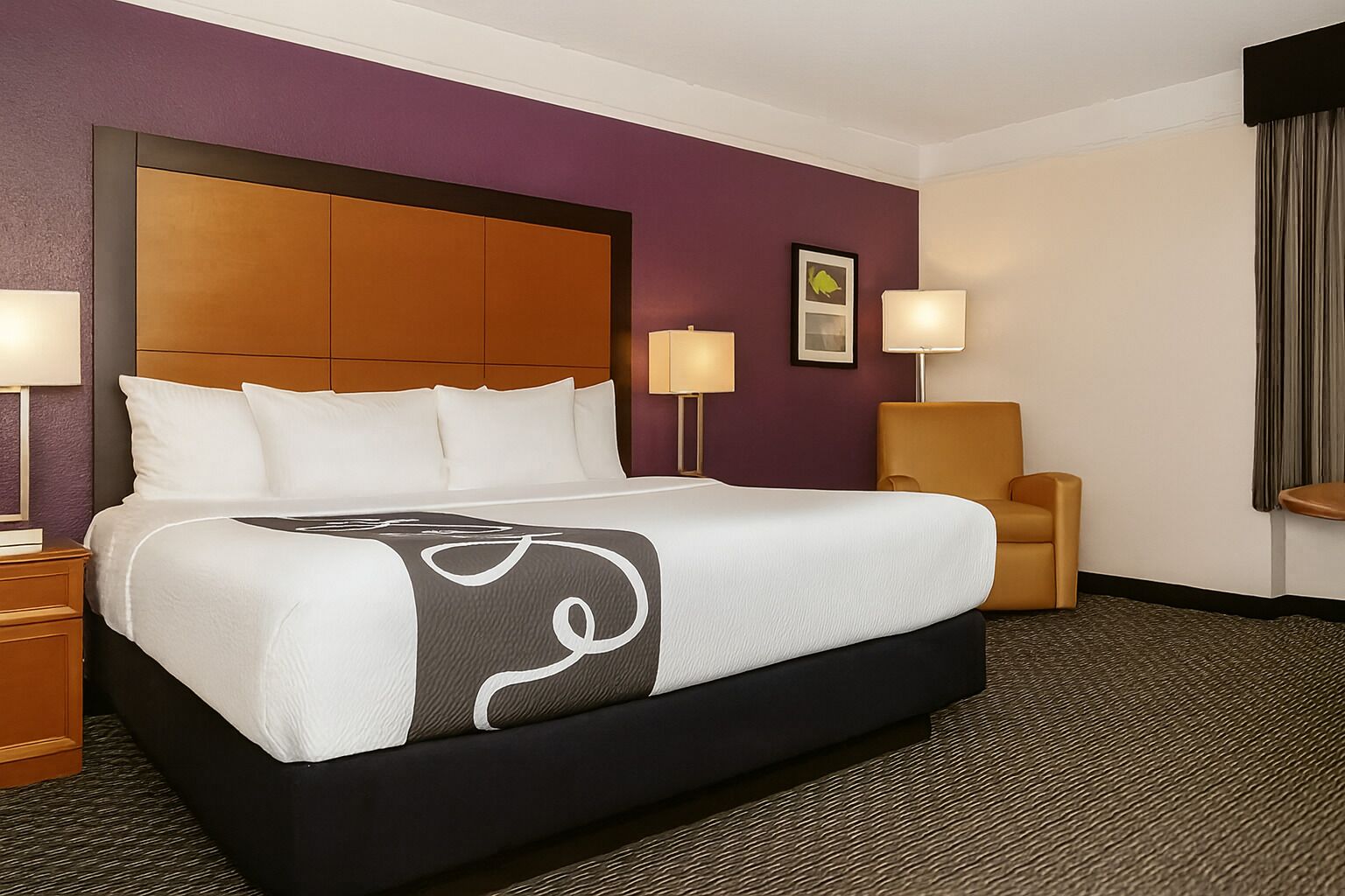 Your Home Away From Home! Family-friendly Unit To Relax. Near Golden Oak Park - Jurupa Valley, CA