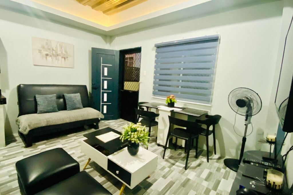 Cozy, Modern, Yet Affordable 2-br Unit At Amplayo Apartelle In Cagayan De Oro - Cagayan de Oro