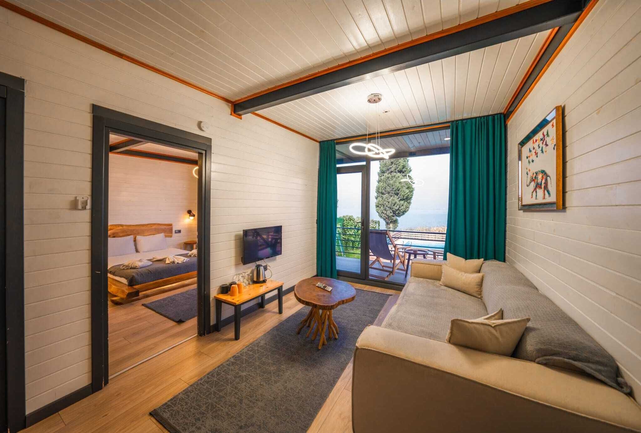 Casa de Campo Deluxe, 1 cama de casal e sofá-cama, vista para o lago | Com decoração personalizada, com mobília individualizada 