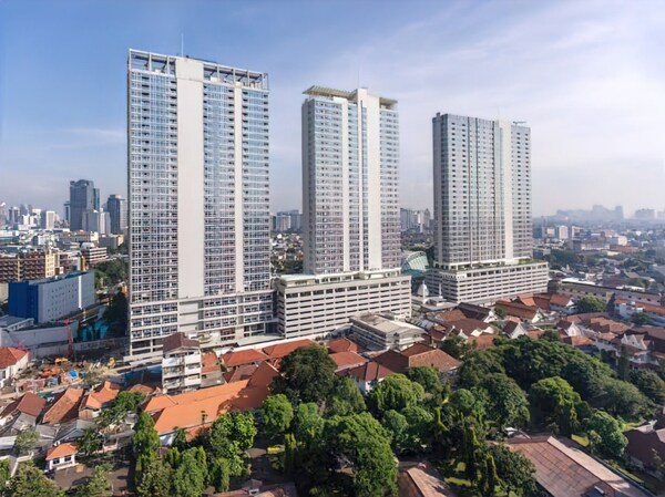 Genius Jakarta - Menteng Park Luxury Apt - Jakarta