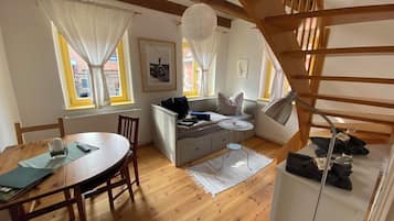 Ferienwohnung Naundorf | 2 quartos, com decoração personalizada, com mobília individualizada