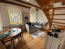 Ferienwohnung Naundorf | Com decoração personalizada, com mobília individualizada, Wi-fi grátis 