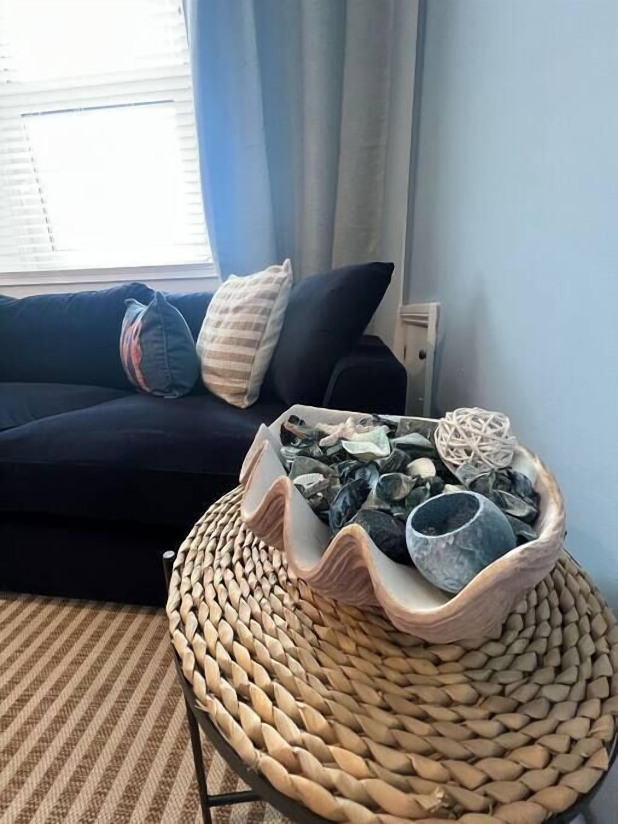 Parking  2 Baths  Garden + Dining Area - Port Talbot