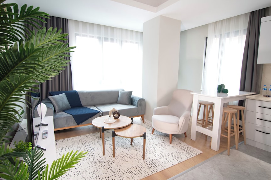 Cozy Apt With Bedroom & Office - İstanbul