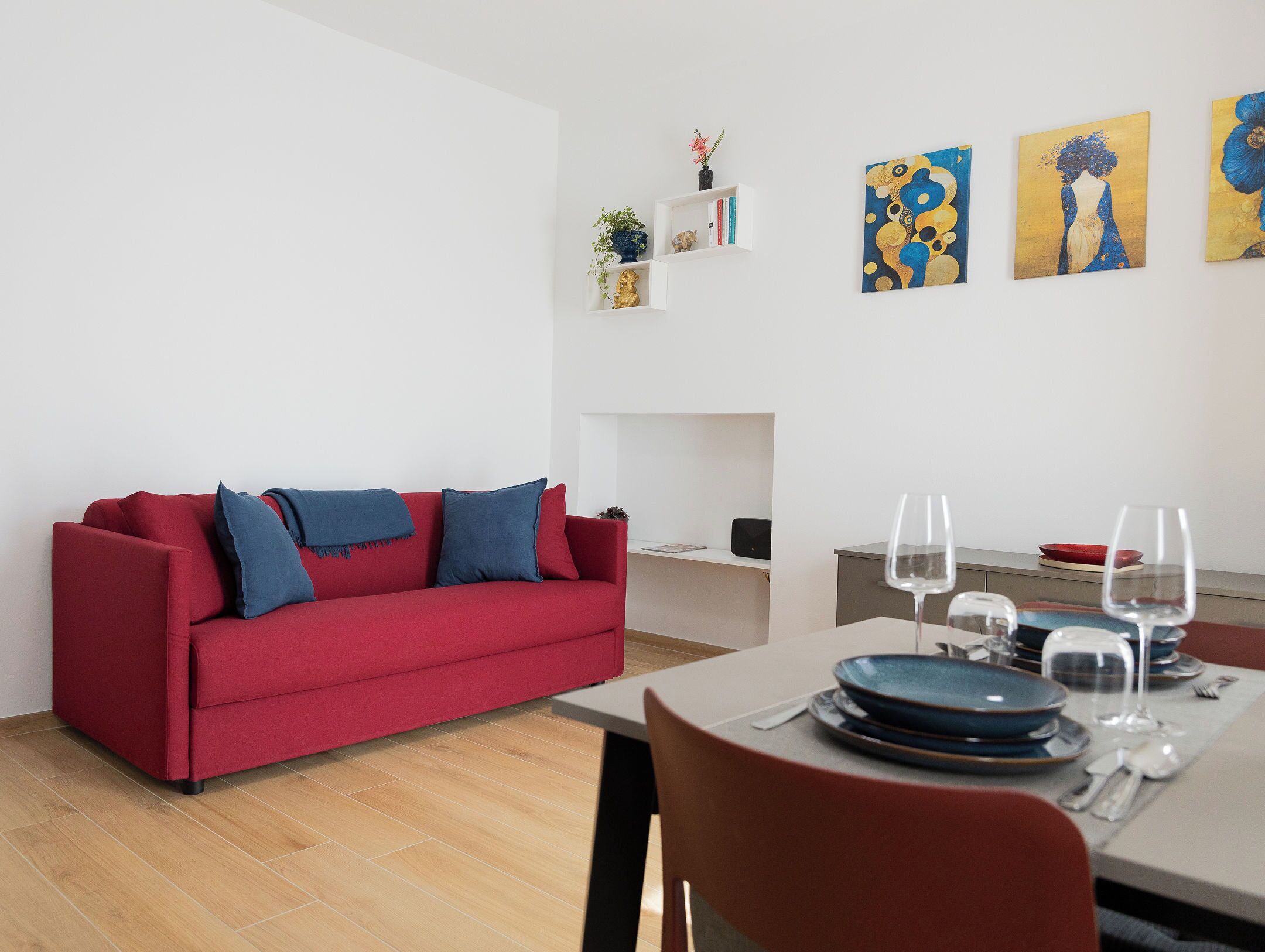 Vrenozi Home *2km Highwaya21/private Parking - Piacenza