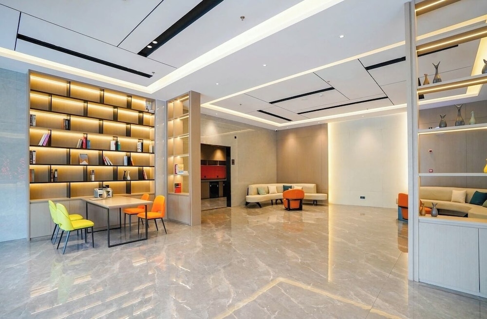 Yi Xuan Hotel - Bus Station - Yangjiang