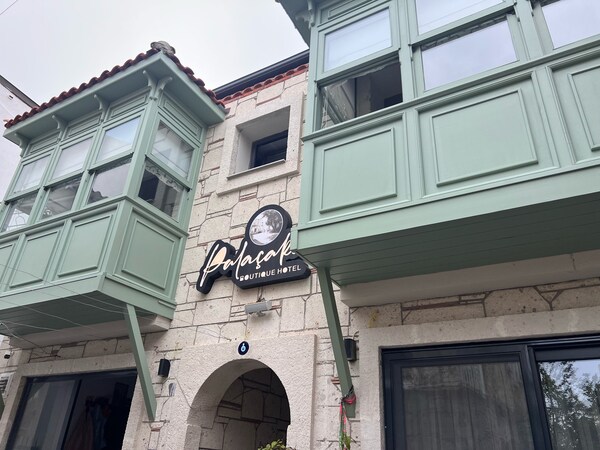 Alaçatı Palaçaki Otel - Alaçatı