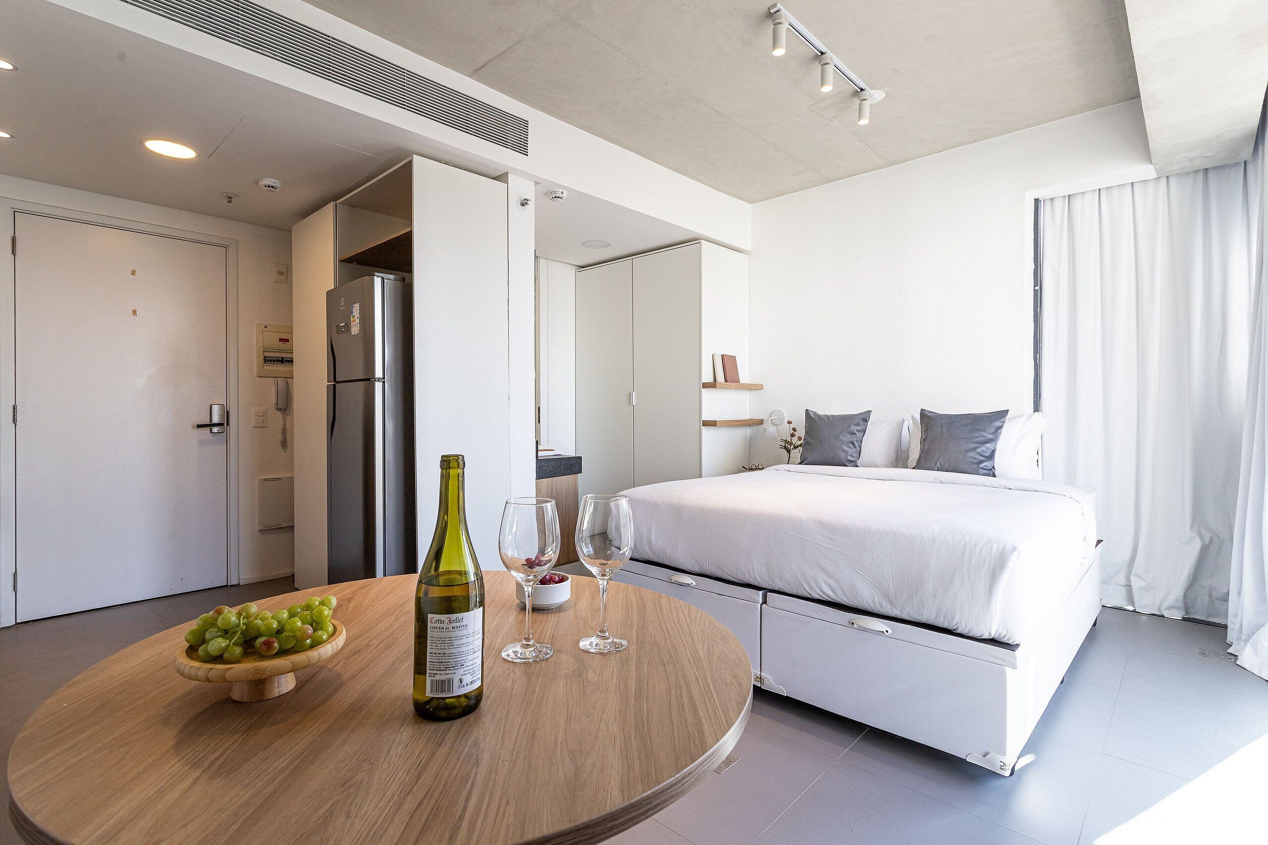 Estúdio premier | Escrivaninha, ferros/tábuas de passar roupa, Wi-Fi de cortesia