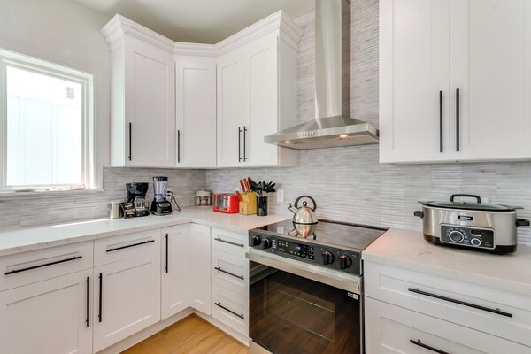 Swim Spa, Game Room: New Build Navarre Beach House - 