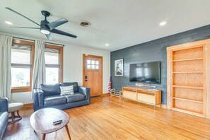 Casa (2 Bedrooms) | Interior