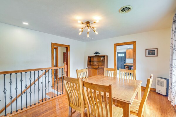 2 Mi To Pleasure Pier: Pet-friendly Gem W/ Yard - Galveston