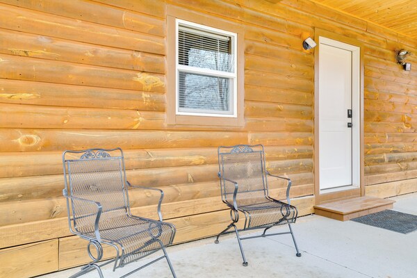 14 Mi To Mississippi River: Rural Cochrane Retreat - Merrick State Park, Fountain City