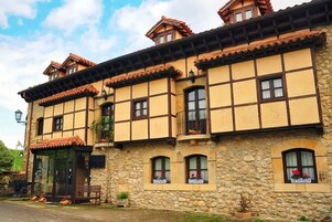 Fachada da propriedade