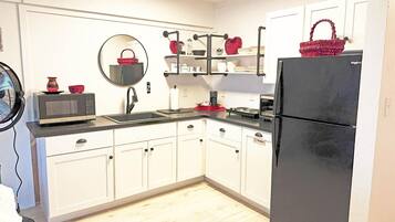 Estúdio | Cozinha privada | Uma cafeteira/bule