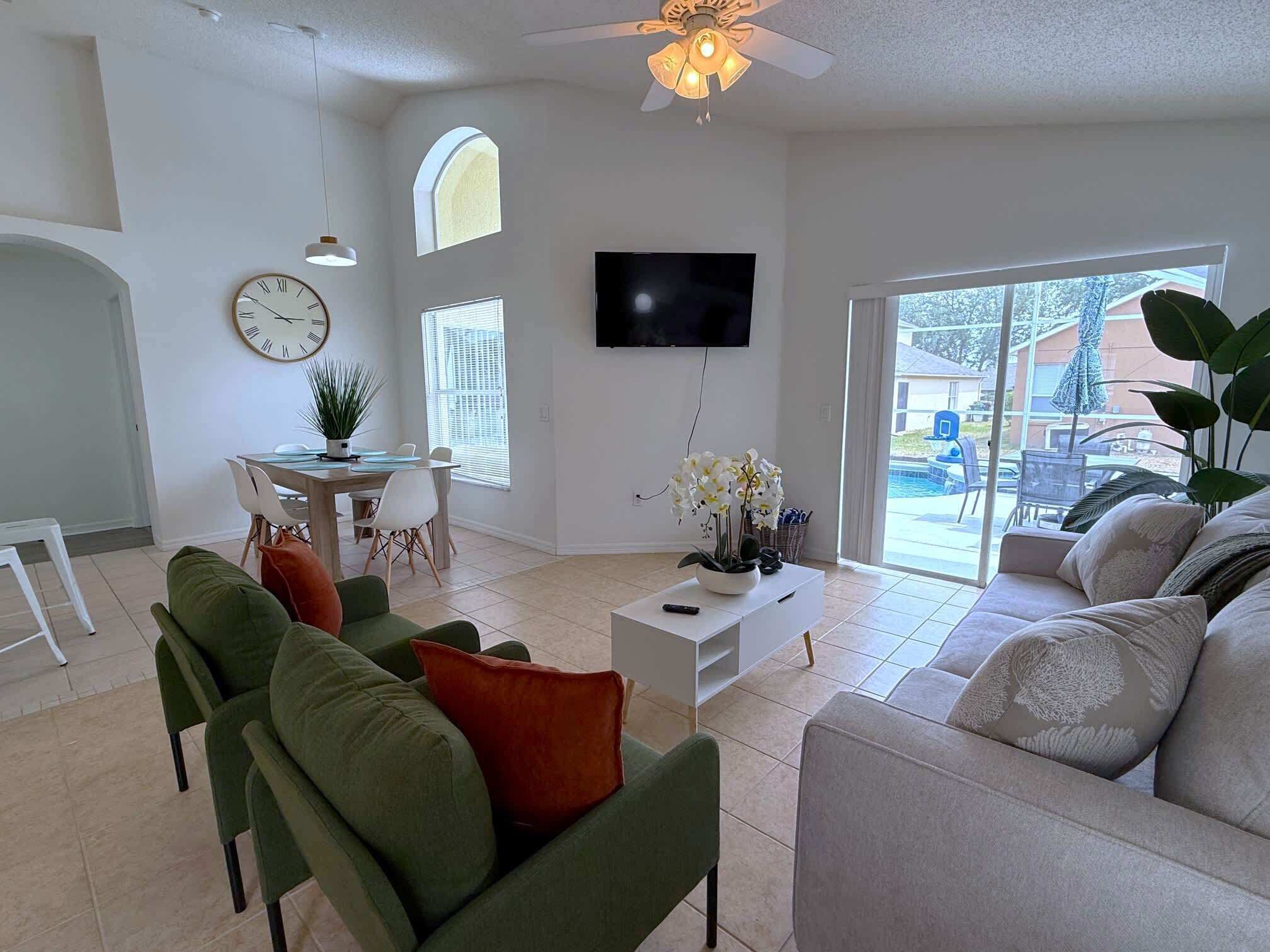 Beautiful South-facing Pool Home In Southern Dunes - Haines City, FL