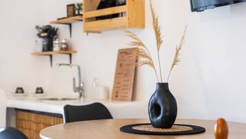 Estúdio, fumadores | 2 quartos