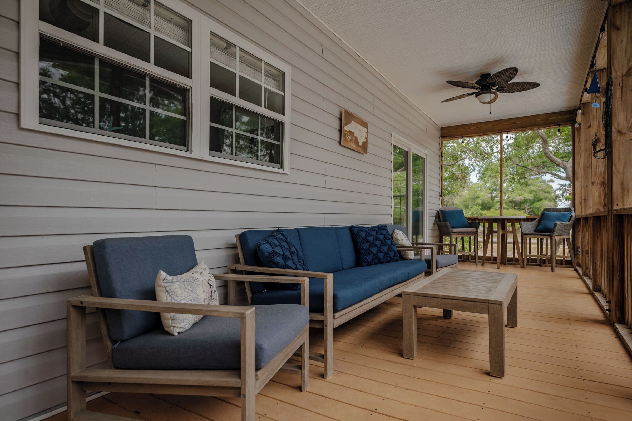 Sandy Toes Bungalow: Dog-friendly With Private Pool, Golf Cart - Oak Island, NC
