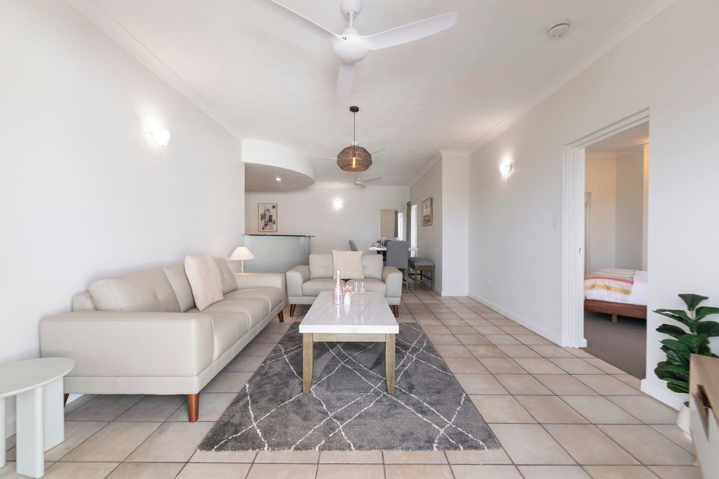 Baywatch Escape Beachside Living Near Darwin Cbd - Darwin