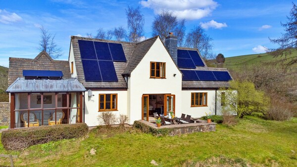 Holiday Home In Mid Wales With Countryside Views - Llanidloes