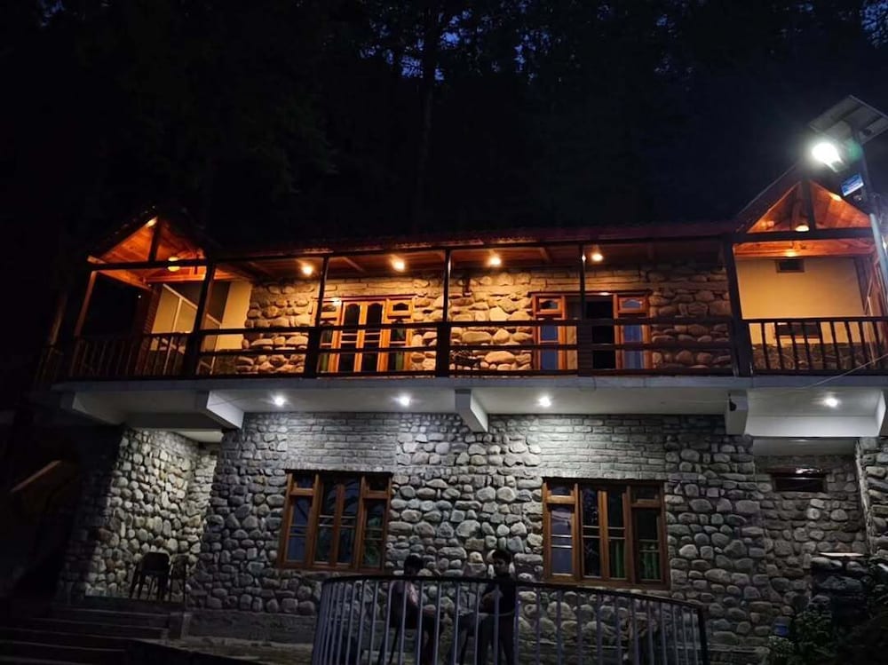 Mandeva Wooden Castle - Jim Corbett National Park