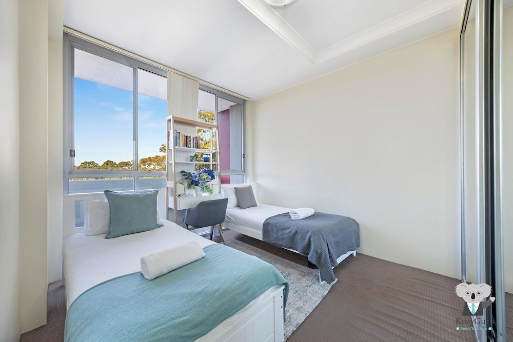 Kozyguru | Westmead | Modern Apt | Near Hospital - Parramatta