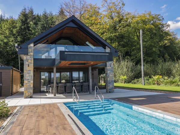 Forest Lodge - Vale of Glamorgan